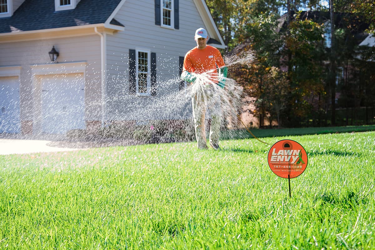 Lawn Care Company in Williamsburg, VA | Lawn Envy